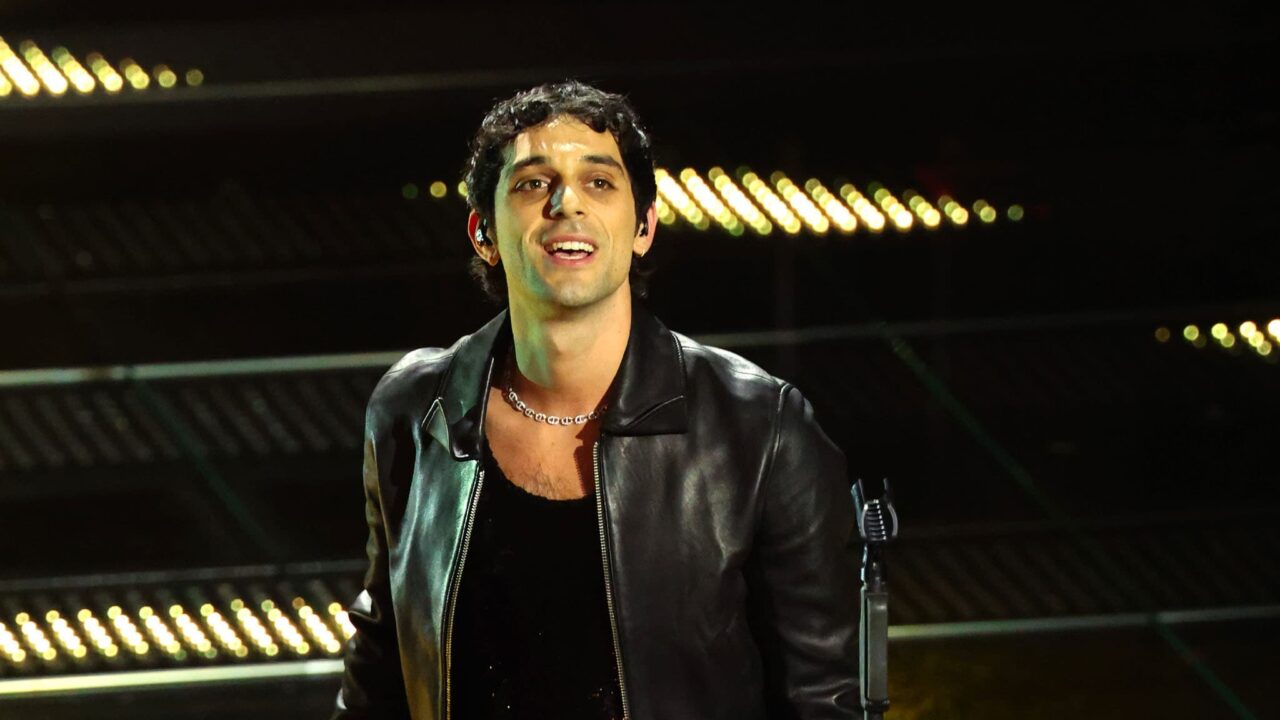Escucha "La tana del granchio", la canción de Bresh para Sanremo 2025 ...